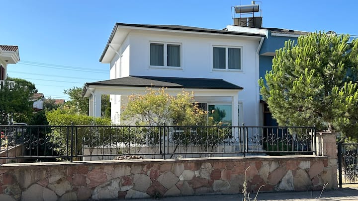 Relaxen Aan Het Strand - Ayvalık