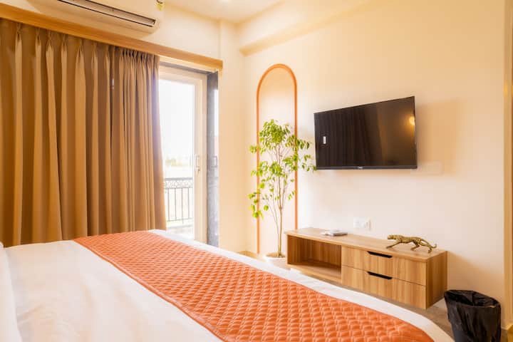 Aaram Luxury Stay - Gurugram