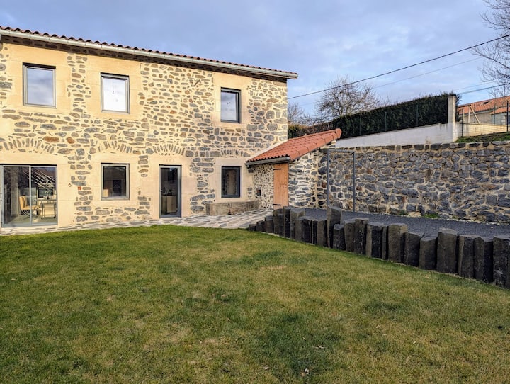 Gîte Lou Chaderna - Saint-Germain-Laprade