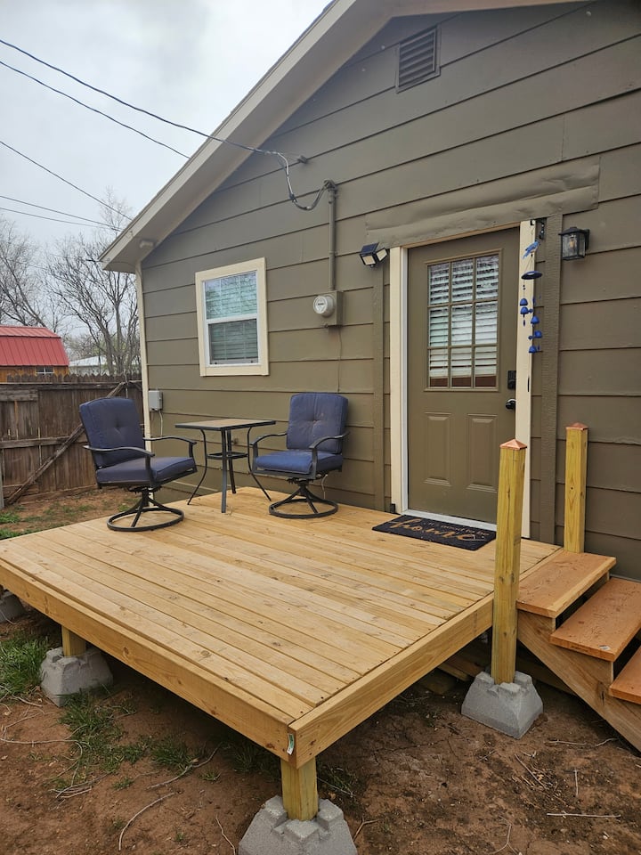 The Bluejay Cottage - Lubbock, TX