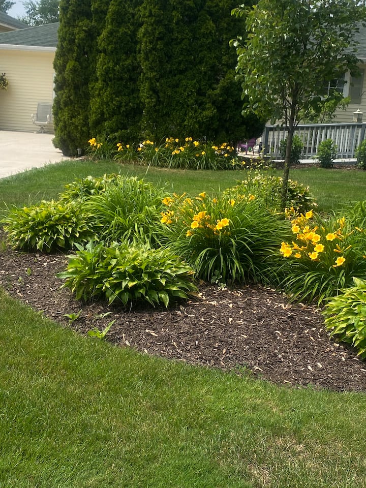 Peaceful Settings Paradise - Grandville, MI