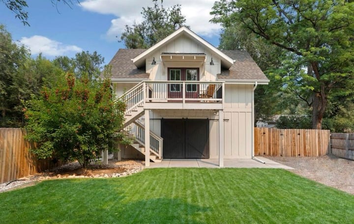 Modern Farmhouse Hideaway Near Old Town - Warren Lake, CO