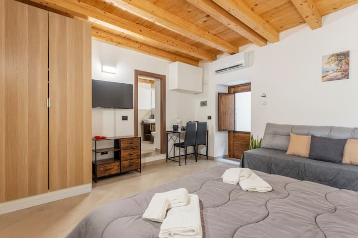 Camera Tripla Centro Agrigento "La Carbonaia Rooms - Agrigento