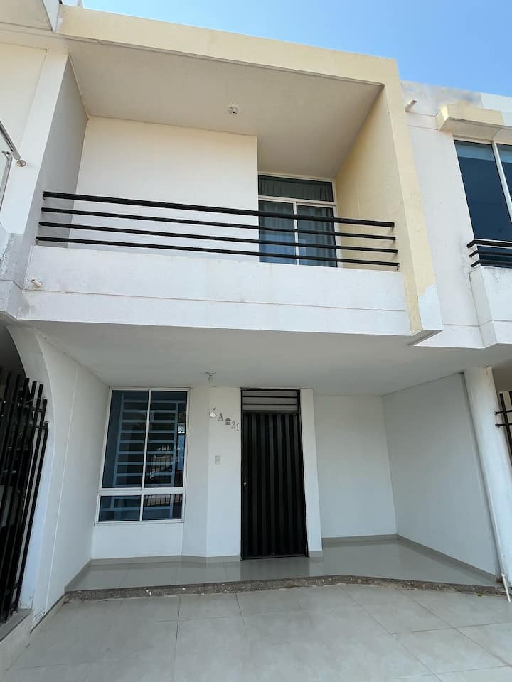 Casa Bien Ubicada - Valledupar