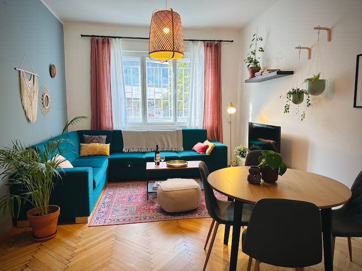 Boho Apartment In Old Town - Bratysława