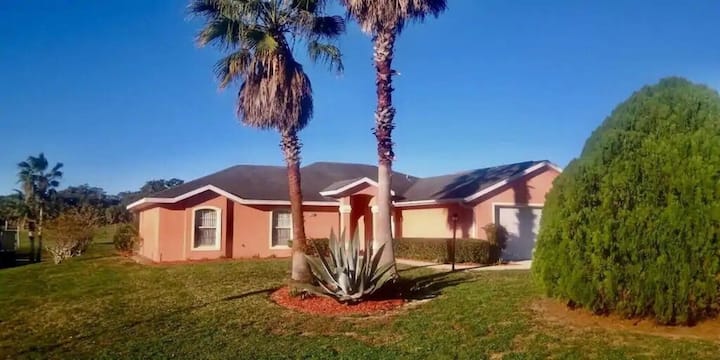 Golf & Poolside Paradise - Inverness, FL