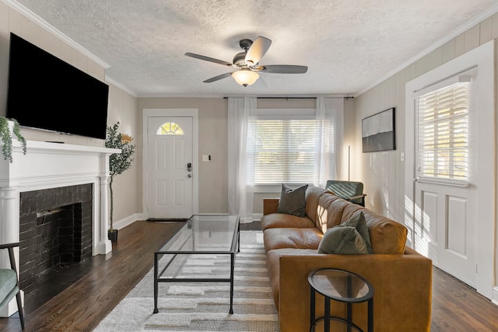 Lux Columbus 3 Br Chalet - Columbus, GA
