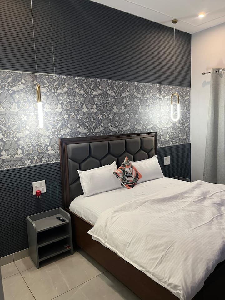 75" Led | Cozy & Private | Beautiful & Clean - Sahibzada Ajit Singh Nagar