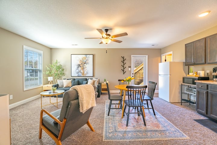 Brand New Memory Hill Beauty! Downstairs Only - Splash Pad, Knoxville