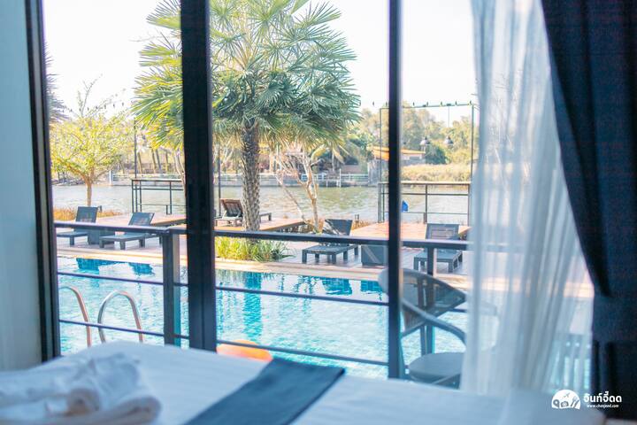 Phuengluang Riverside Hotel - Pool Access - Chanthaburi
