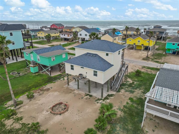 The Neon Palm (4bed/3bath) - New Listing Promos - Surfside Beach, TX