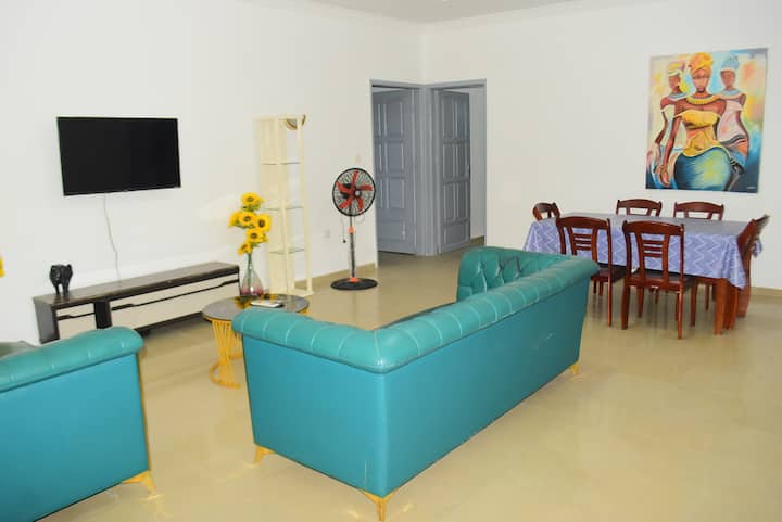 Appartement F4 En Location. - Brazzaville