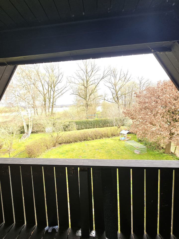 Reetdachhaus Am See - Lübeck