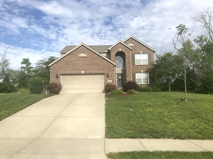 Beautiful And Spacious 4 Bedroom Home In Oxford - Miami University, Oxford