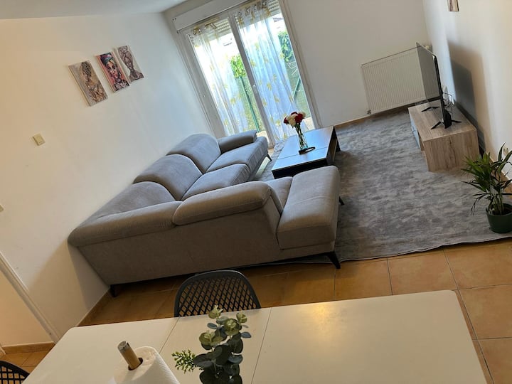 T3 De 70 M2 Lumineux Et Calme - Vaulx-en-Velin