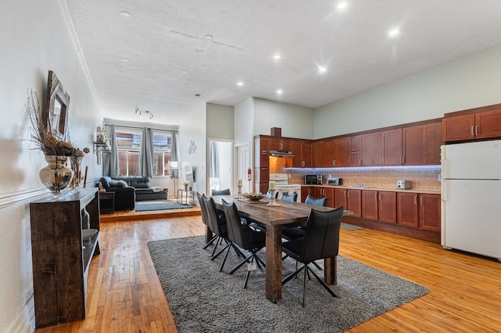 Stylish 2br Suite In Montreal - Montreal