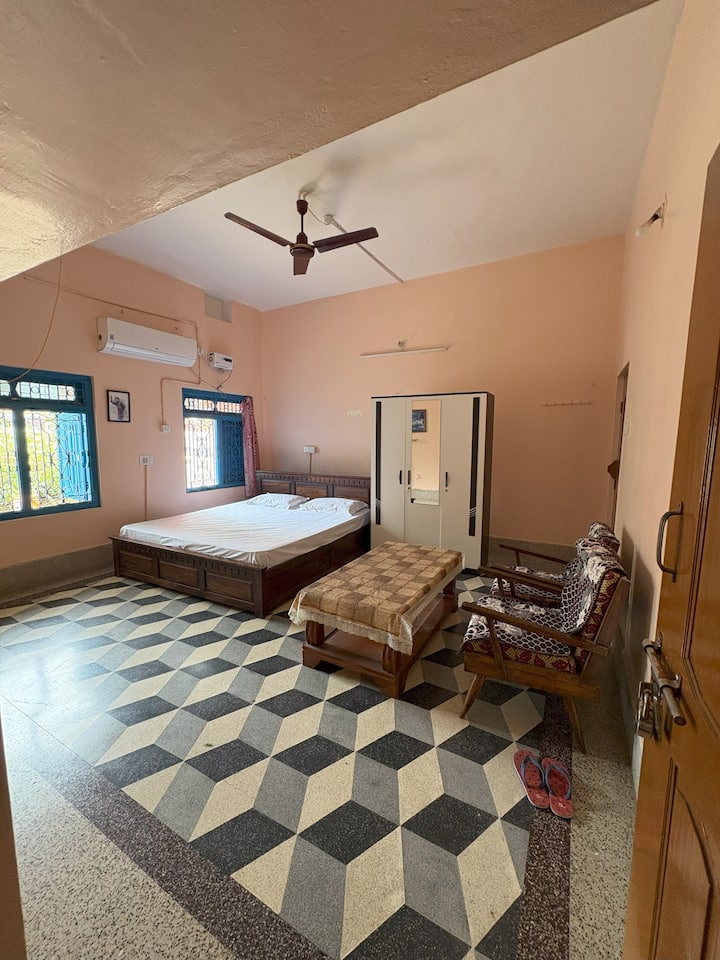Tripathy's Nest 1 - Puri