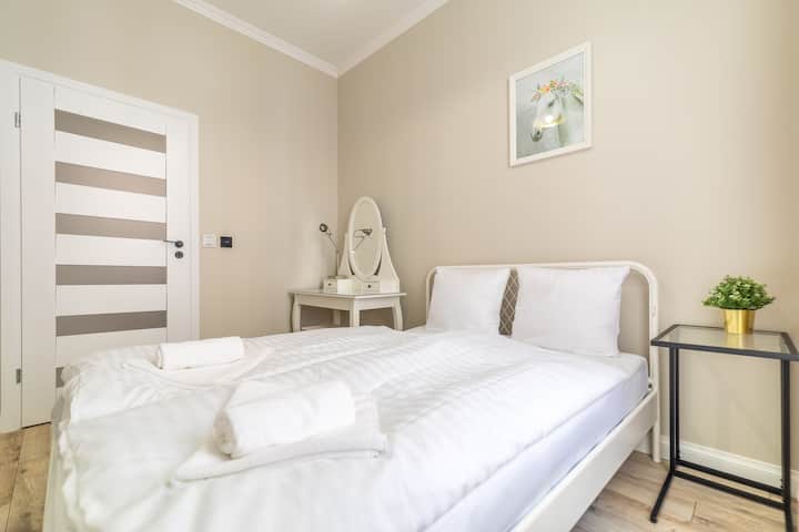 Kościuszki 86 (B) By Homeprime - Wrocław