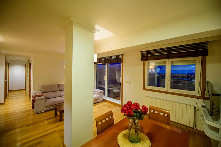 Apartamento Luminoso En Vigo Con Panorama De Ría - Vigo