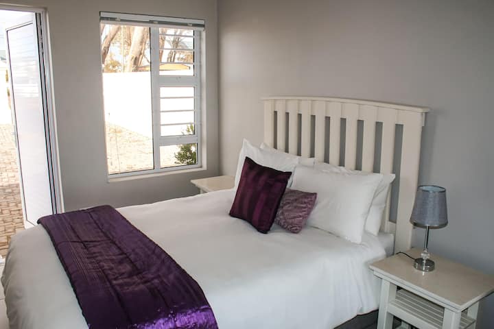 Suncatcher Apartment - Saint Helena Bay