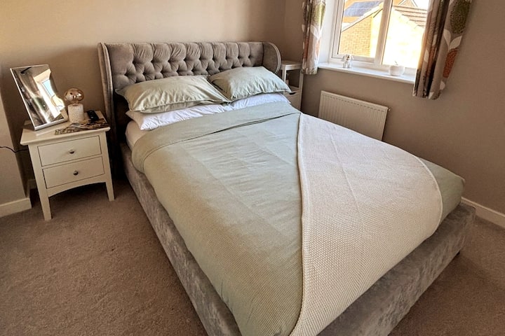 Cosy & Bright Room In Frome - Frome