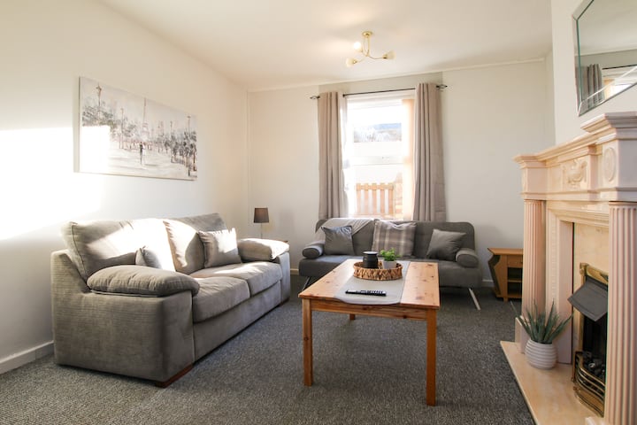 Company Contractor House For Shotton Paper Mill - Mold