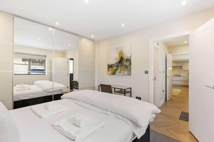 Stylish 1bed Getaway/ Free Parking - Croydon