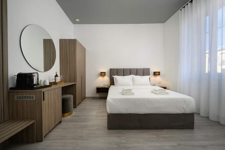 Amalphi Corfu City Living - Deluxe Suite Amalia - Corfu