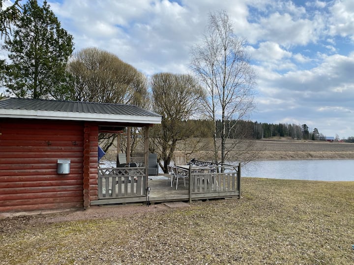 Hirsimökki Loimijoen Rannalla - Alastaro