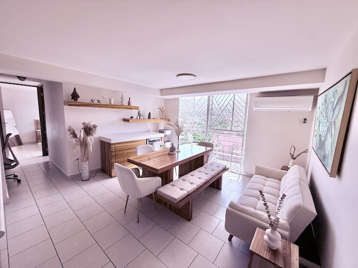 Spacious 2-bedroom Apartment With Cozy Vibes - Tegucigalpa