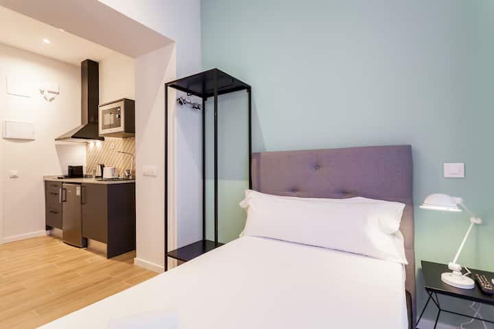 Studio With Terrace In Jardín Botánico - Valencia