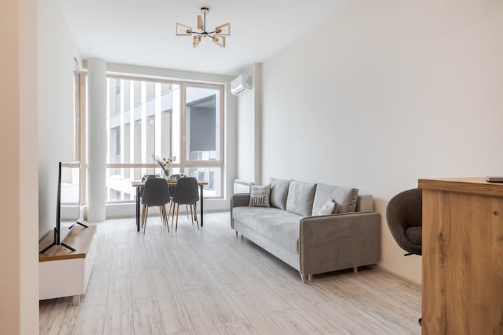 Inshi On Pid Dubom Str (3) - Lviv