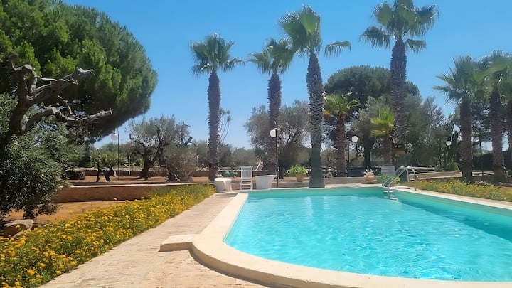 Macchia Salentina: Camera Con Angolo Cottura - Pouilles