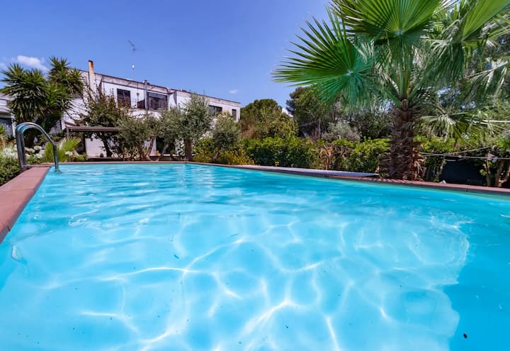 Masseria Il Fondone: 
3 Appartamenti - Lecce
