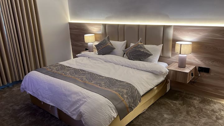 Studio-hotel Style Building-prime Location - Jeddah