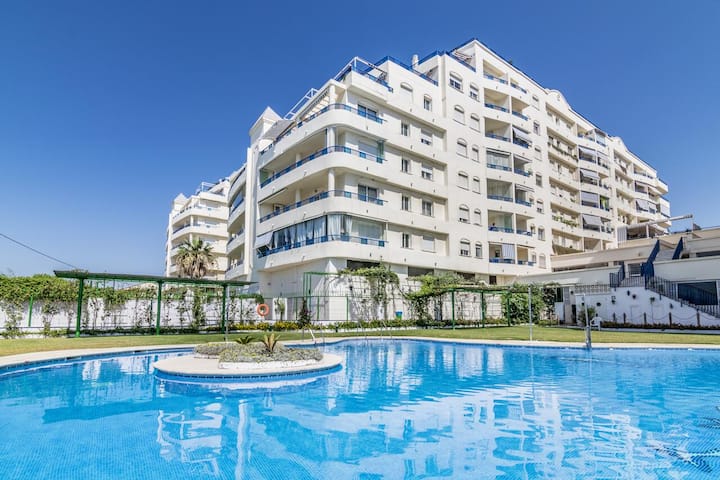 Cómoda Habitación En Marbella - Marbella