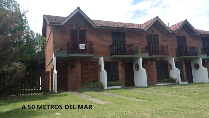 Duplex " Sirenas Del Norte"1/2 Cuadra De La Playa - Villa Gesell