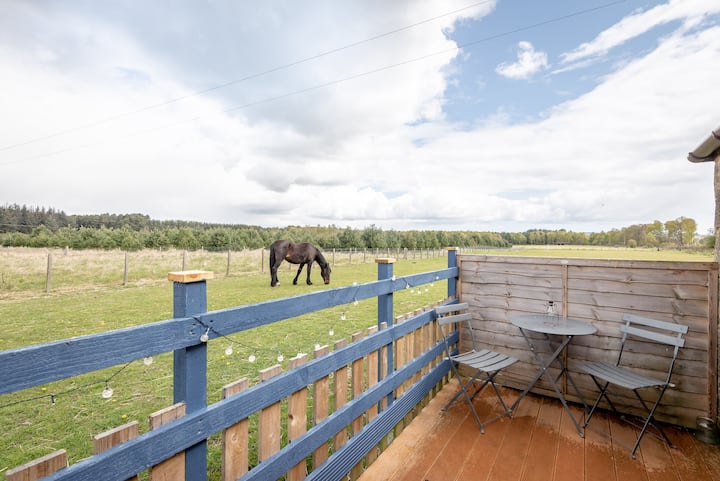 Weebothy - Cottage & Hot Tub W. Countryside View - Fife