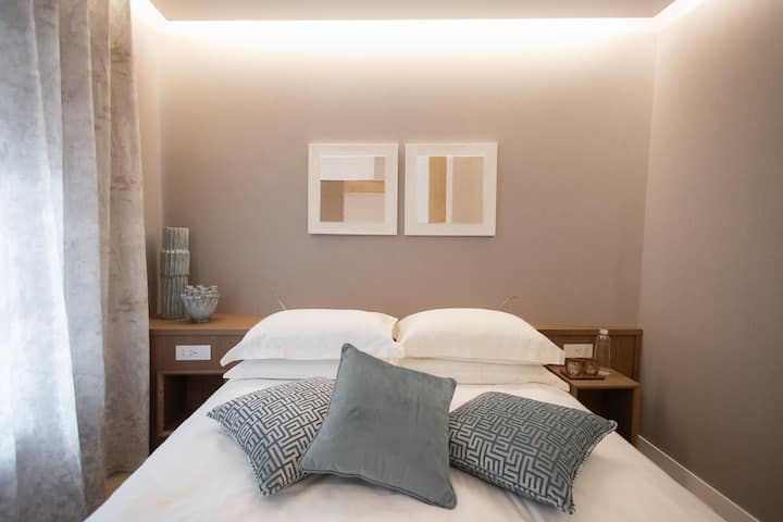B&b Nineteen House
Queen Room - Frascati
