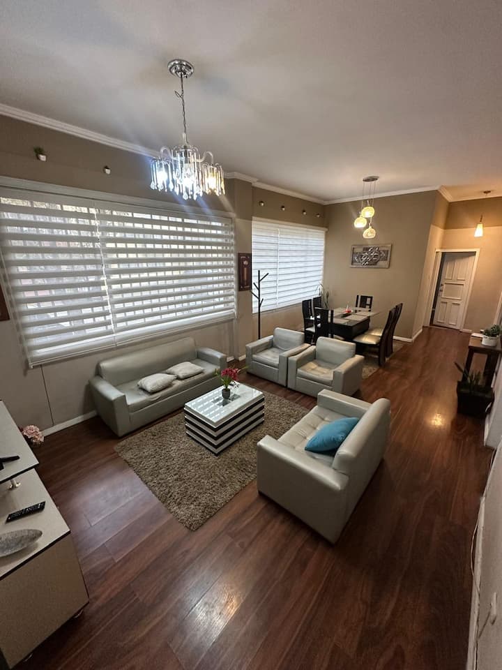 Delrio Apartment, Ubicación Ideal Cerca Del Centro - Cuenca, Ecuador