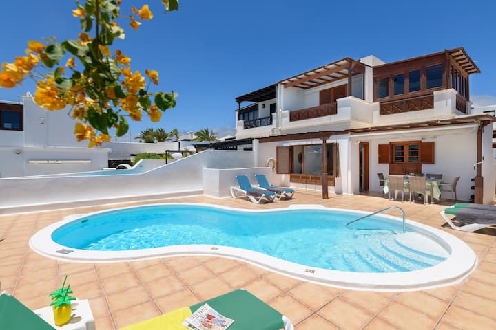 Villa Eric Private Heated Pool - Puerto del Carmen