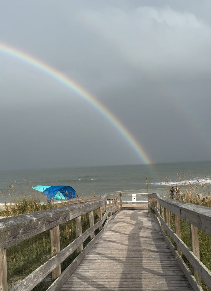 Beach Bungalow. Surf Or Bike In A Great Location! - Kure Beach, NC