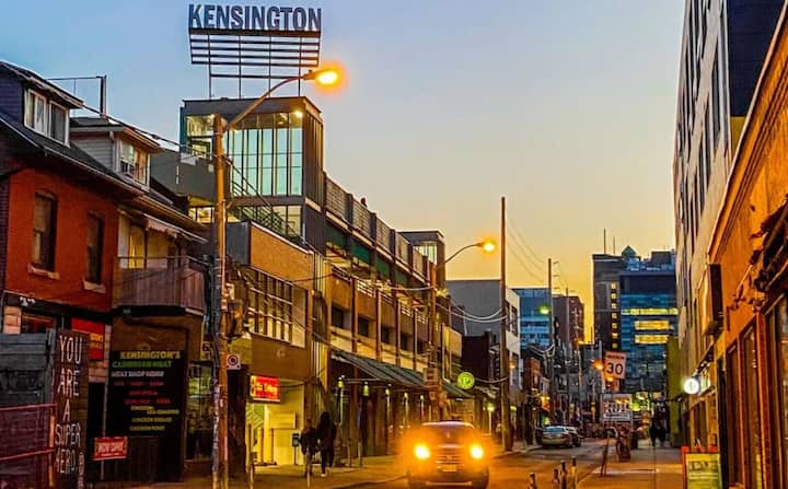 Stylish Apartment In Kensington Market - Toronto