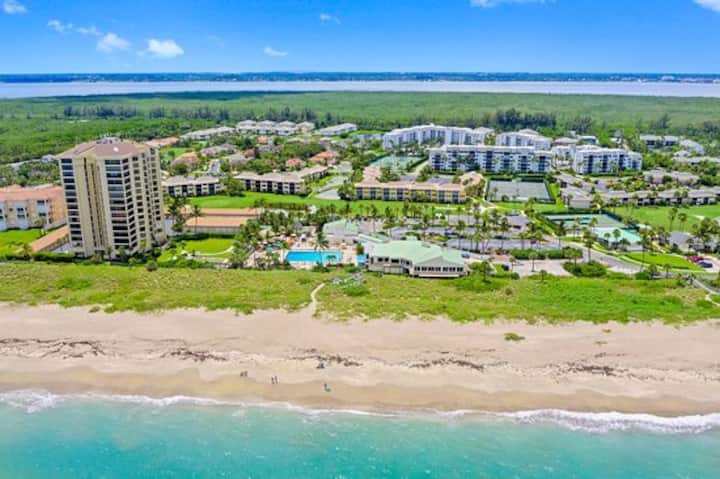 Ocean Village Resort 1/1 Condo - Fort Pierce, FL