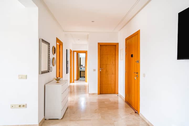 Chic 2br Pool Condo In Hivernage|netflixparking - 마라케시