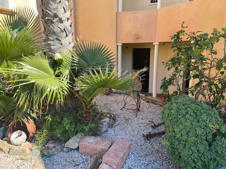 Studio Avec Jardin Et Terrasse - Calvi