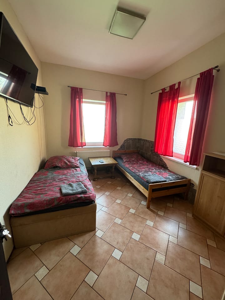 Pension Sxf - Zweibettzimmer - Berlin