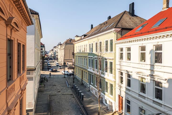 Rg, 1- Rosenberg Apt, 3 Bedroom - Bergen