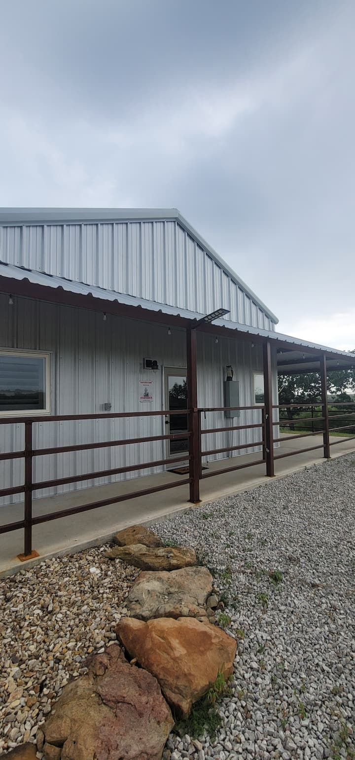 Bear Creek Cabin - Palo Pinto Mountains State Park, Texas