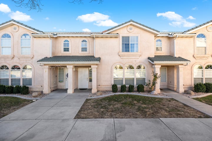 St. George Townhouse - St. George